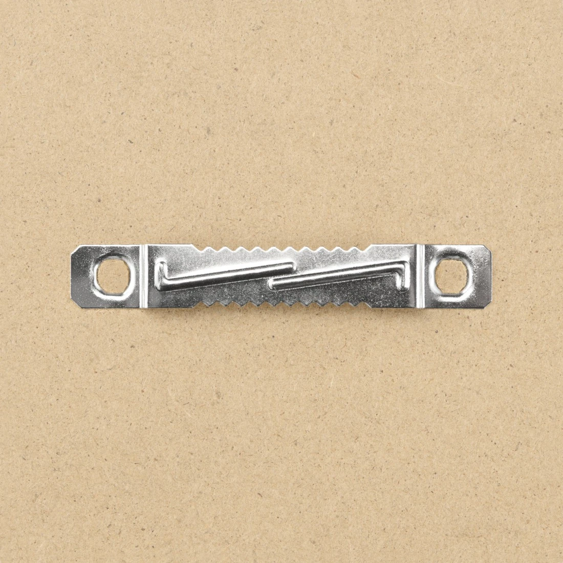 Hama Nordics | "Swing" Plastic Frame, White, 30 x 40 cm